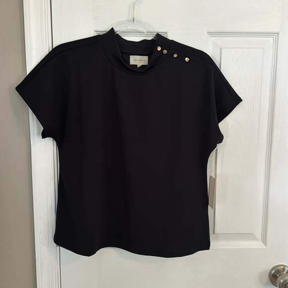 MELLODAY | Tops | Melloday Short Sleeve Topblouse With Cute Gold ...